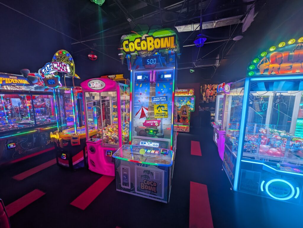 Arcade – Aloma Bowling Center